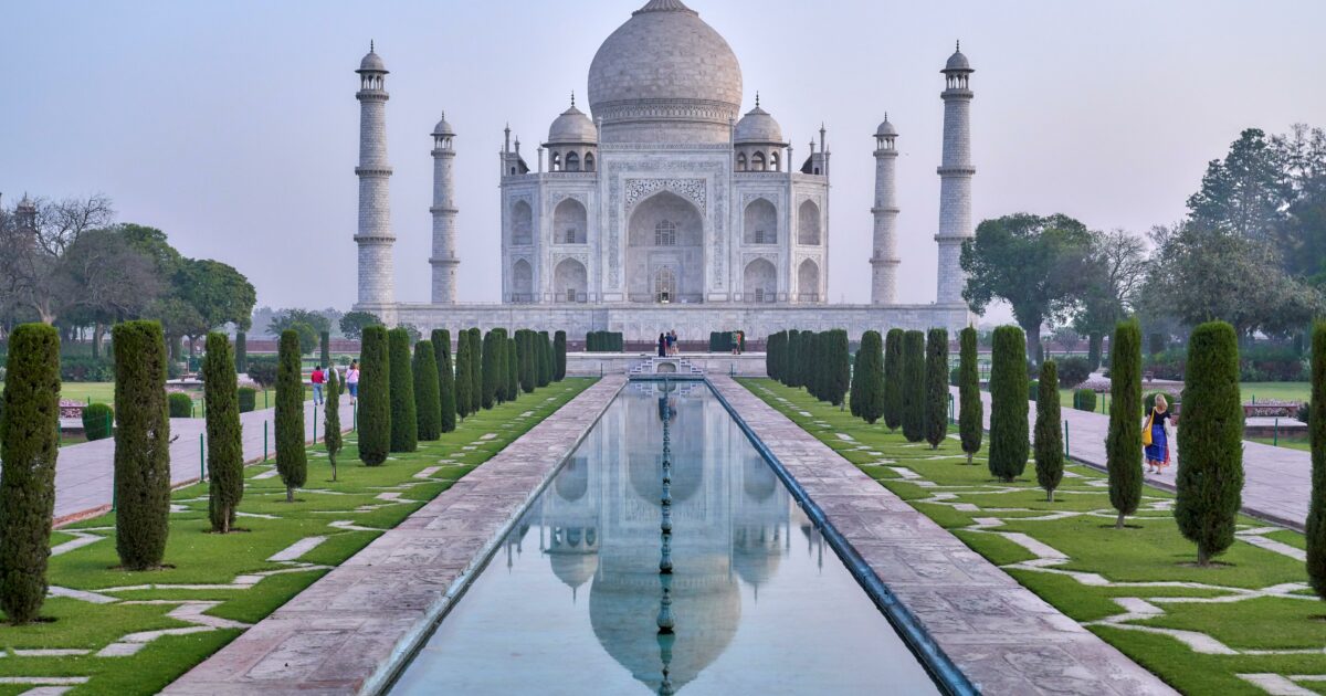 L’India cammina sul filo | Med-Or